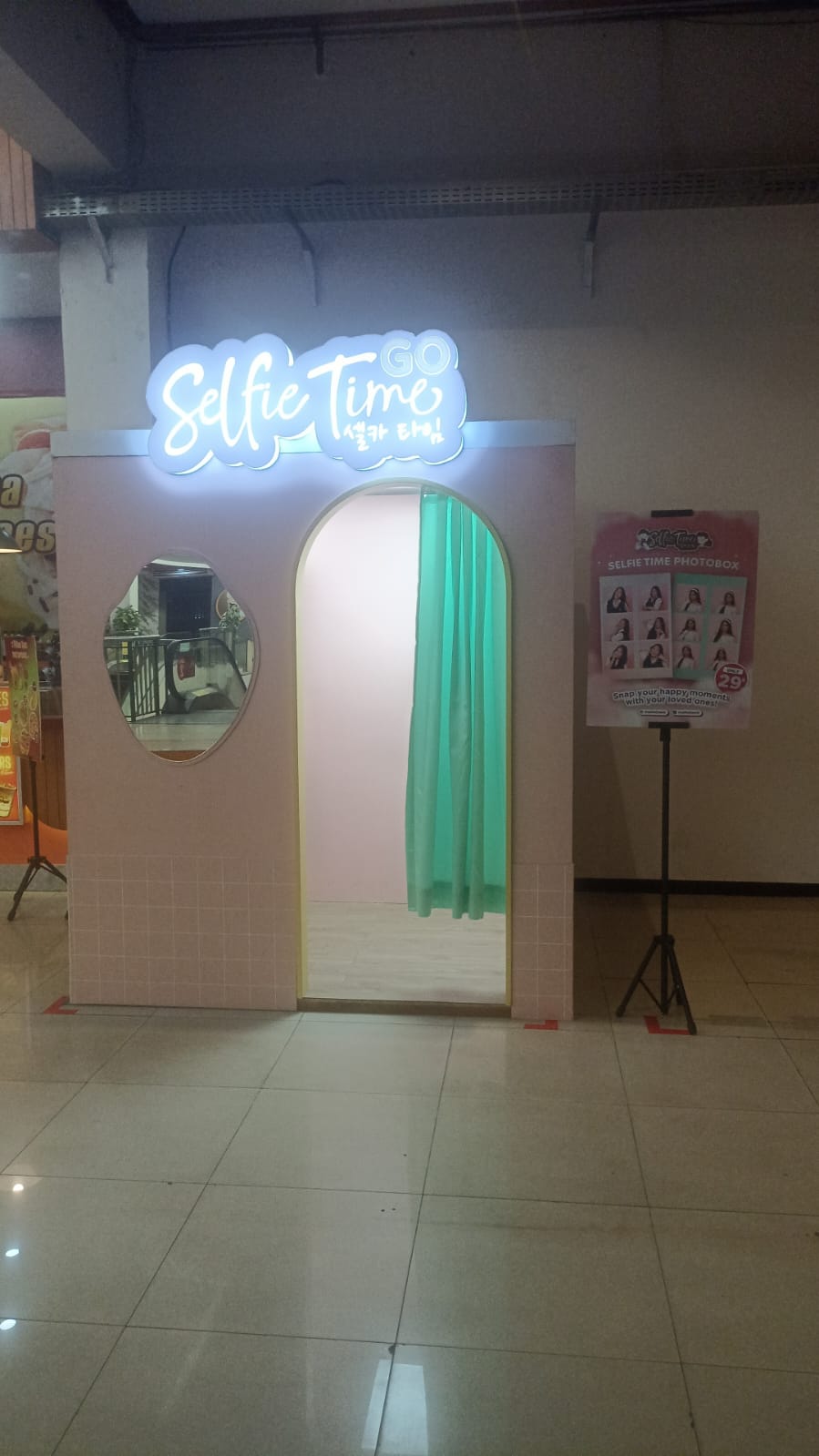 Outlets | No. 1 Korean Photobox & Self Studio